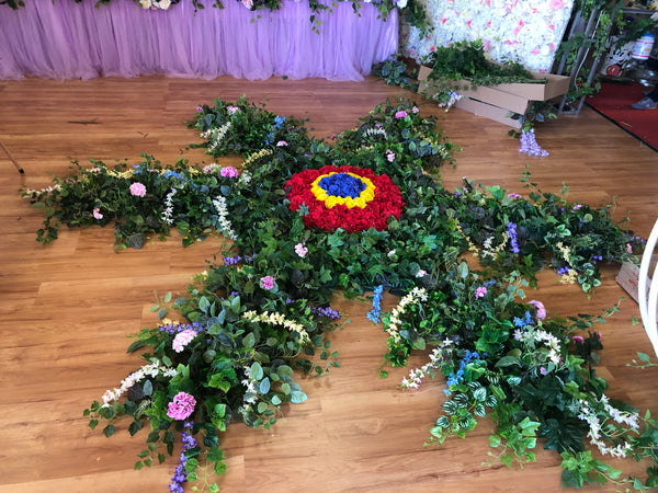 Coconut Grove Northbridge - Custom Designed Hanging Centrepieces ...